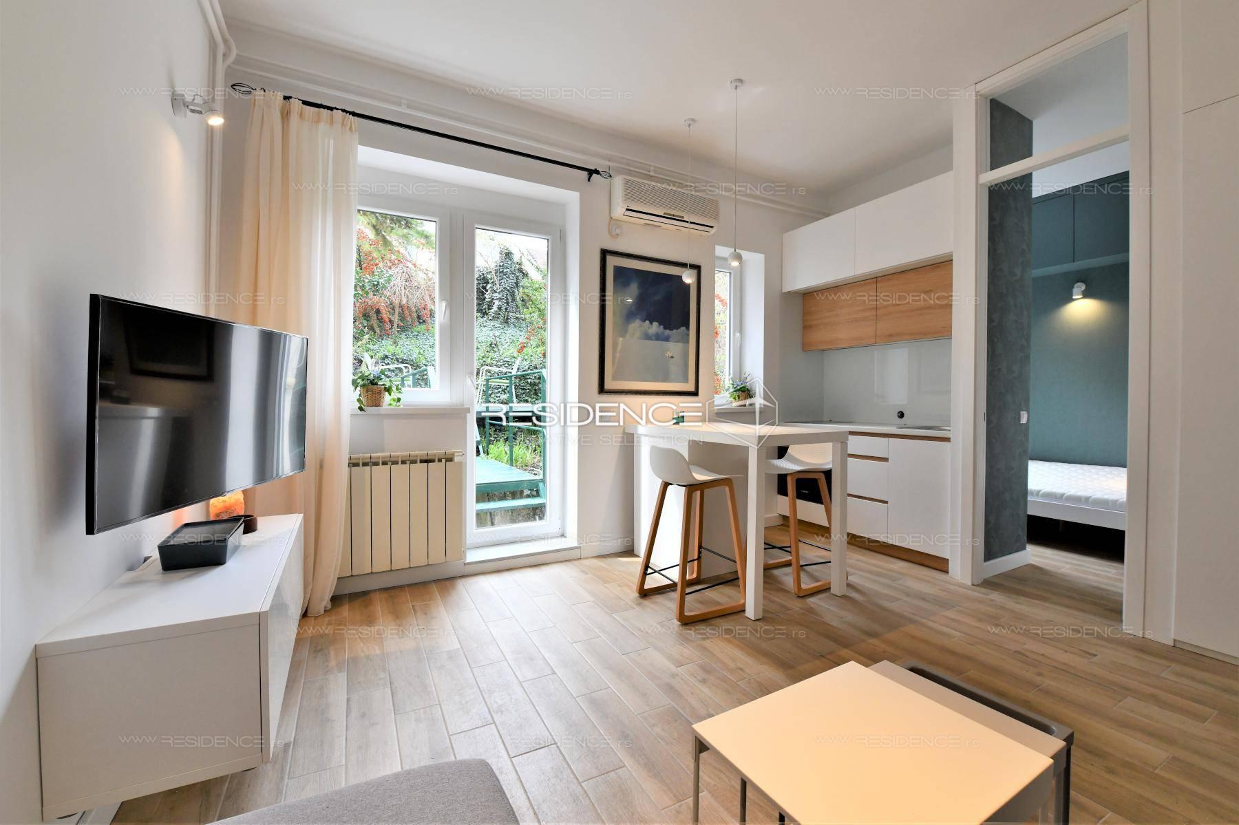 Charming apartment with romantic terrace | Residence