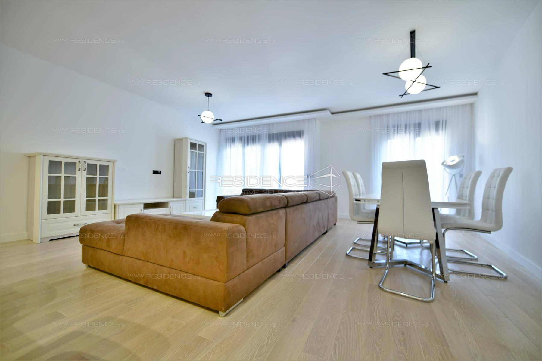 Bright and modern apartment in Vračar area | Residence