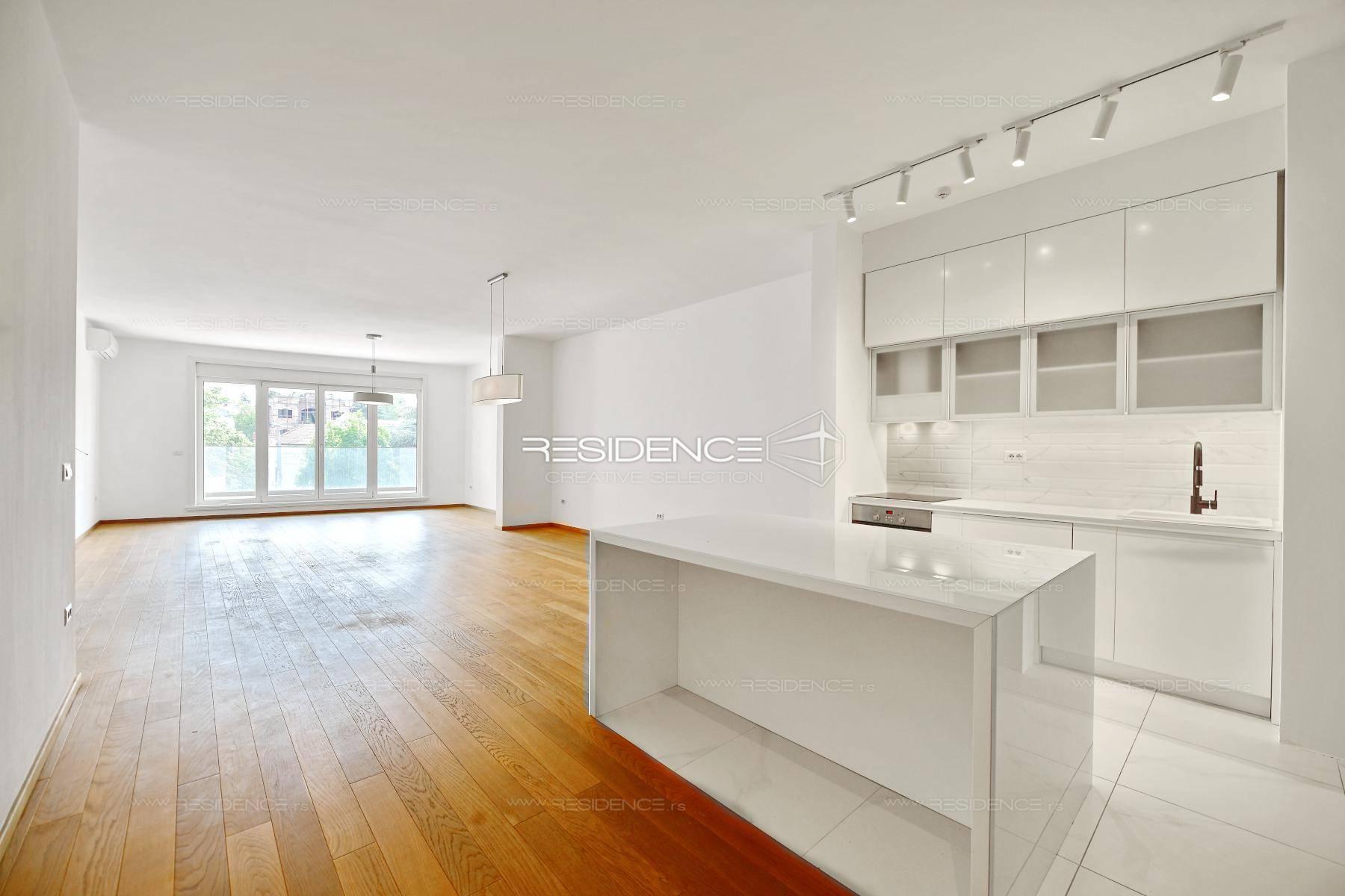 Beautiful and spacious residence in the center of Dedinje area | Residence